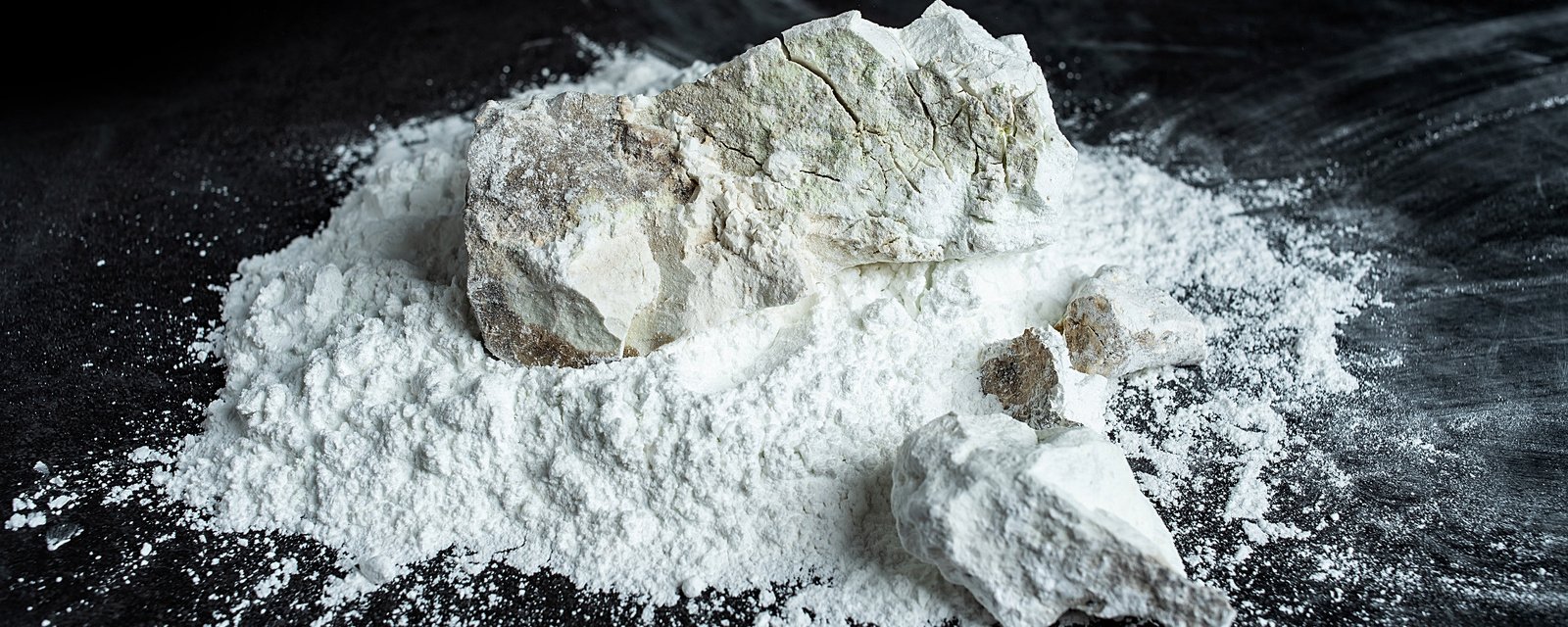 Chaux aérienne ou hydraulique : quel matériau choisir ? | Guide Artisan