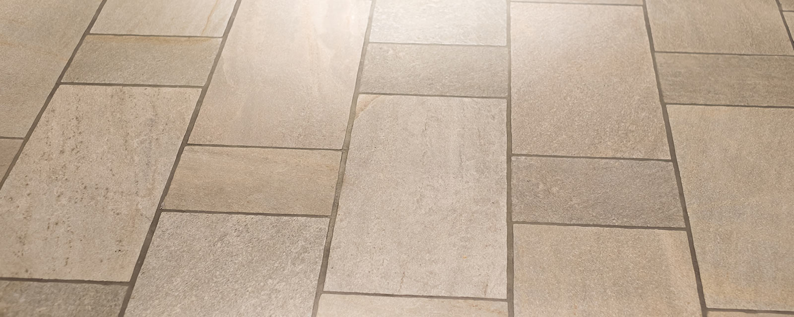 Tout savoir sur le carrelage en pierre | Guide Artisan