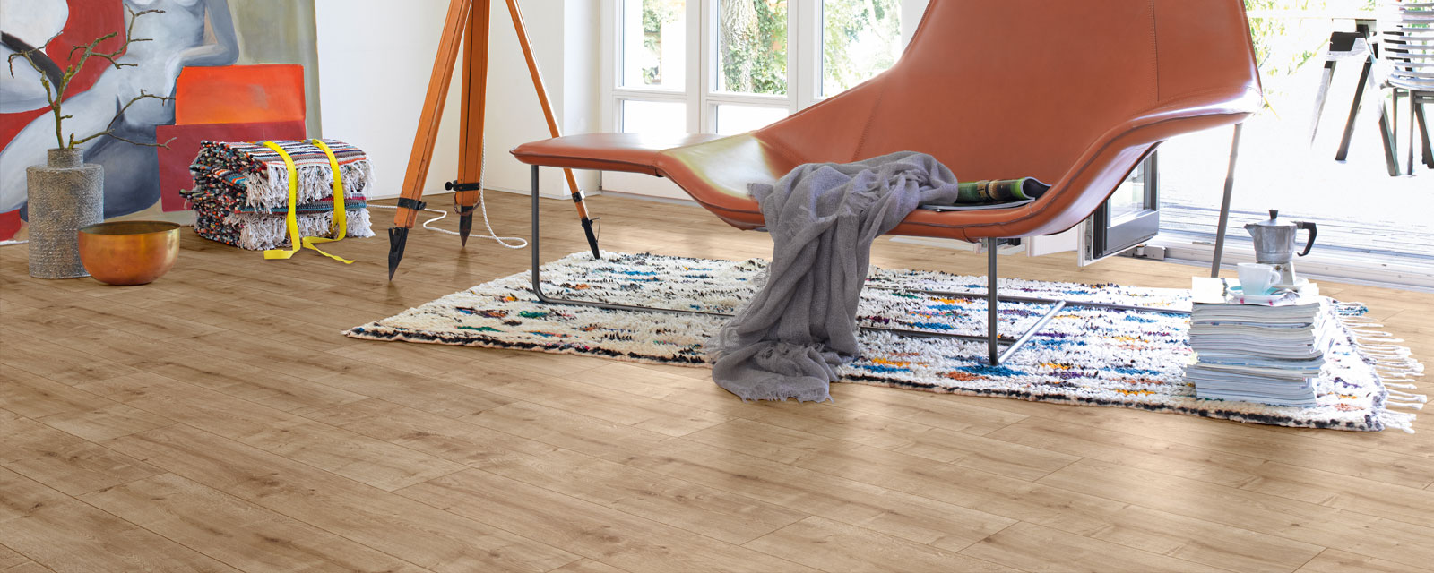 Quel sol stratifié choisir pour un intérieur moderne ? | Guide Artisan